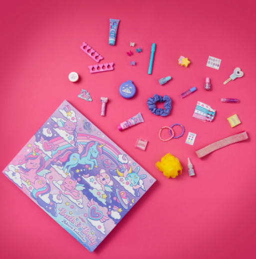 Christmas Gifts – Smiggle Advent Calendar – Mummy and the Cuties